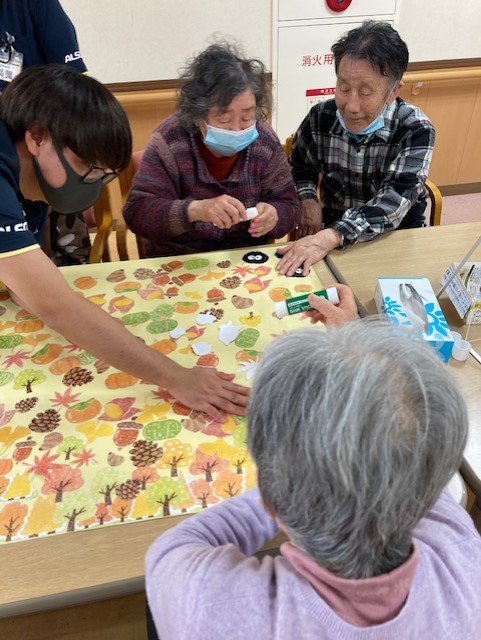 11月～工作レク～｜スタッフブログ｜ALSOK介護株式会社