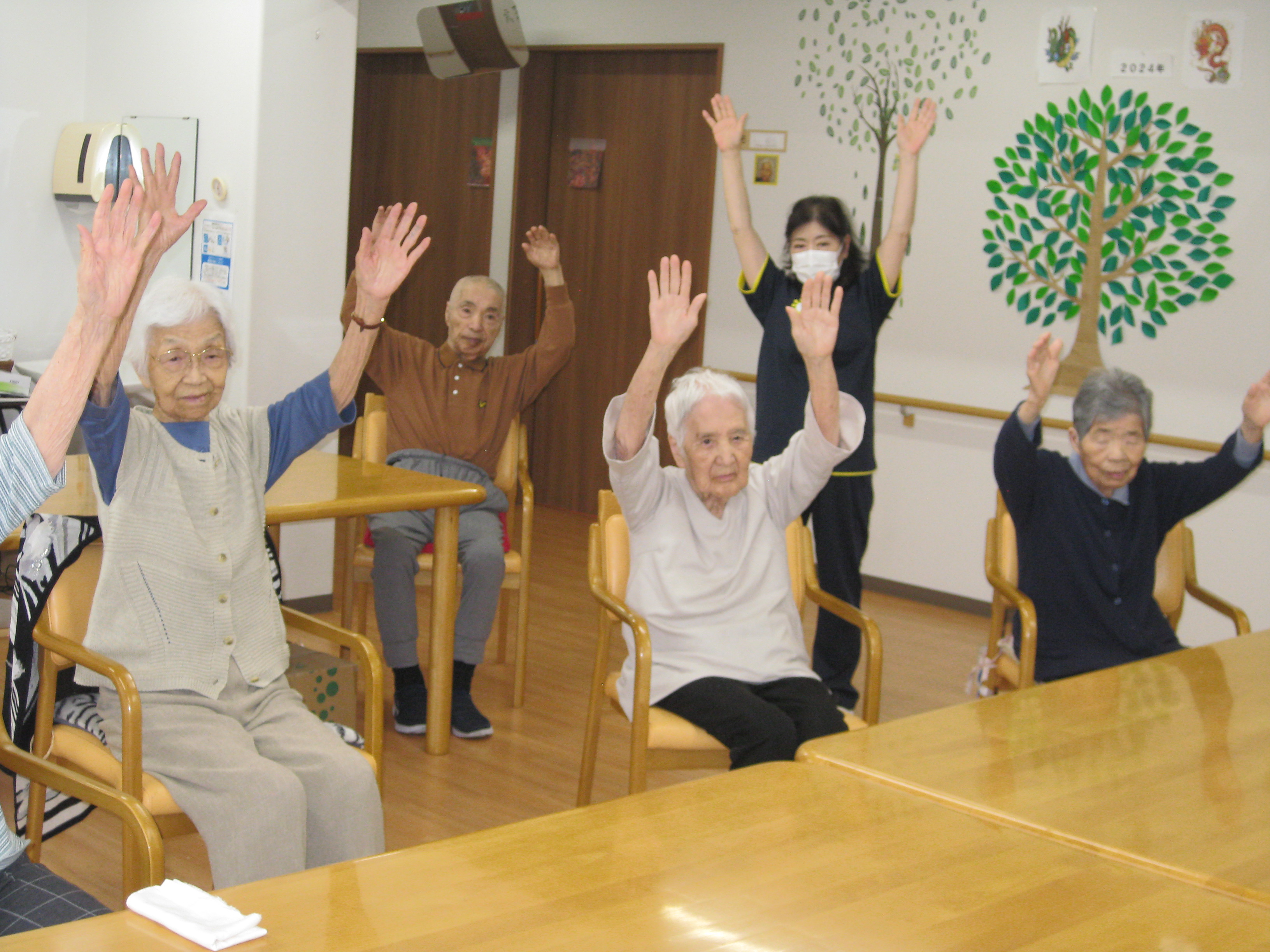 1F リモートヨガ☆｜スタッフブログ｜ALSOK介護株式会社